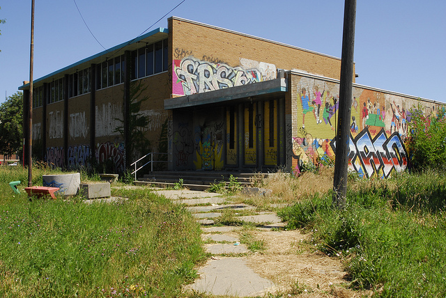 graffiti.school - MontessoriPublic